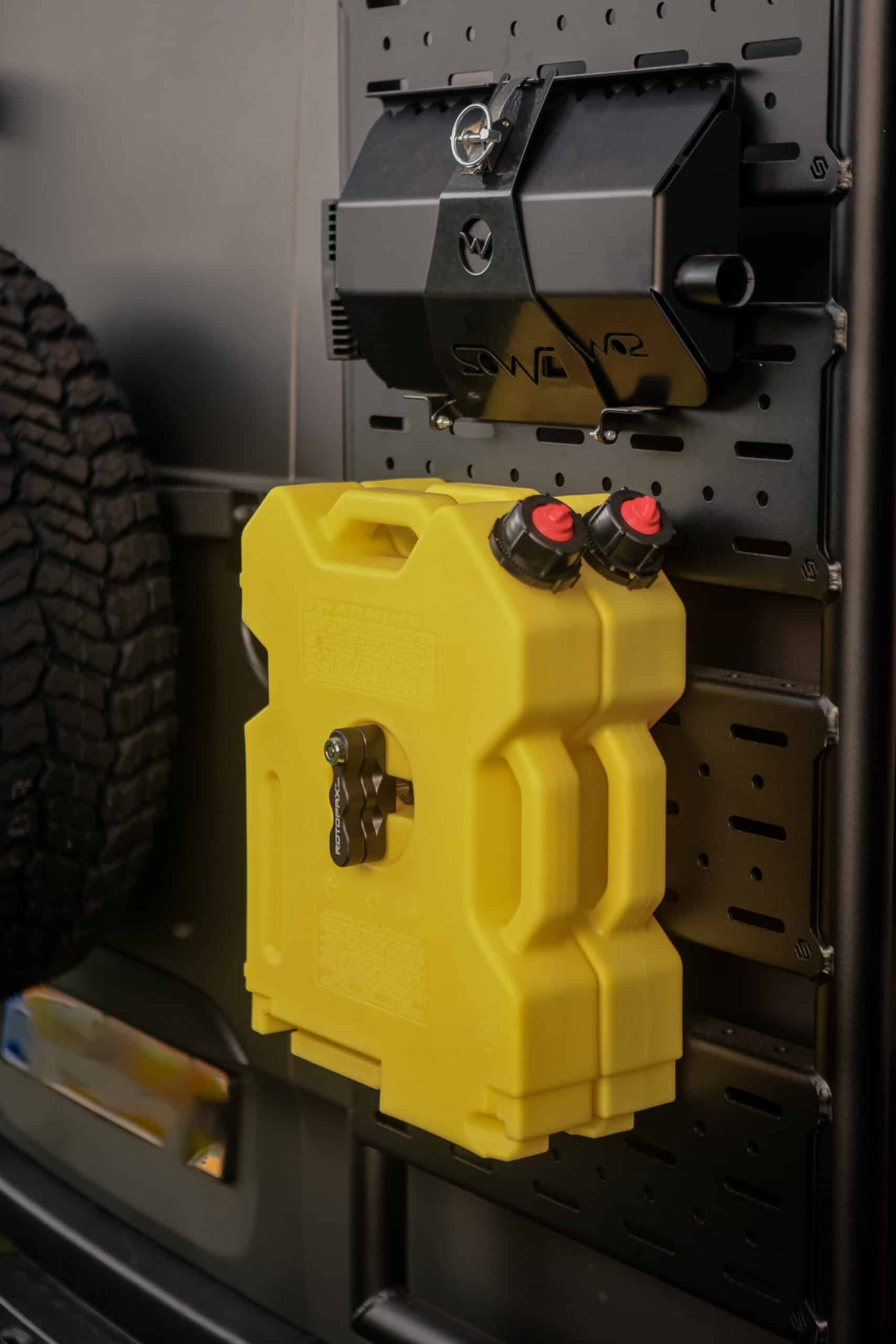 Rotopax 2 gallon diesel - NEDERLANDSE VANONDERDELEN